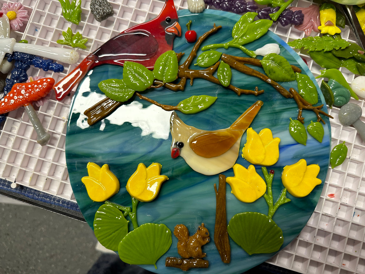 Tiptoeing through the tulips – Bee and Thistle Glass Art